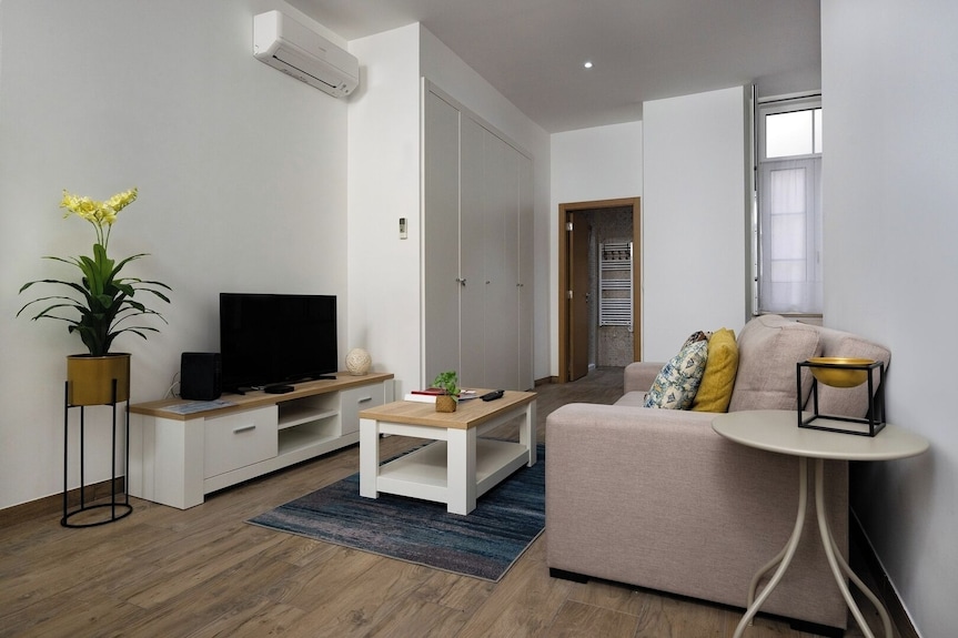 Red Door Flat By Trip2portugal - Figueira da Foz