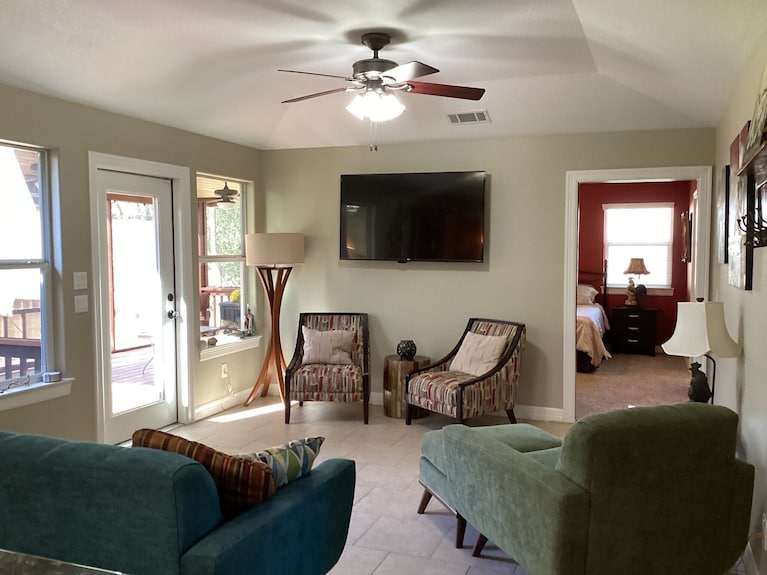 Conroy's Chickasaw_sleeps 20_family Gatherings_celebrations_or Just Hanging Out - 康羅