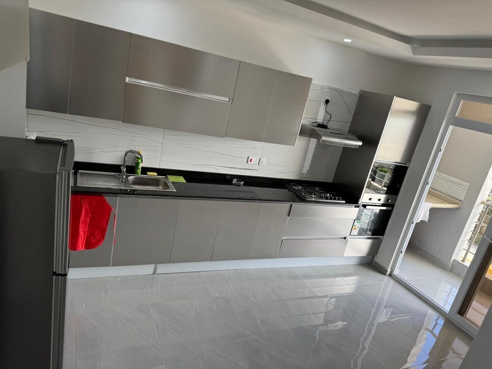Spacious 3-bedroom apartment in Msa nyali,WiFi, lift, pool play area ...