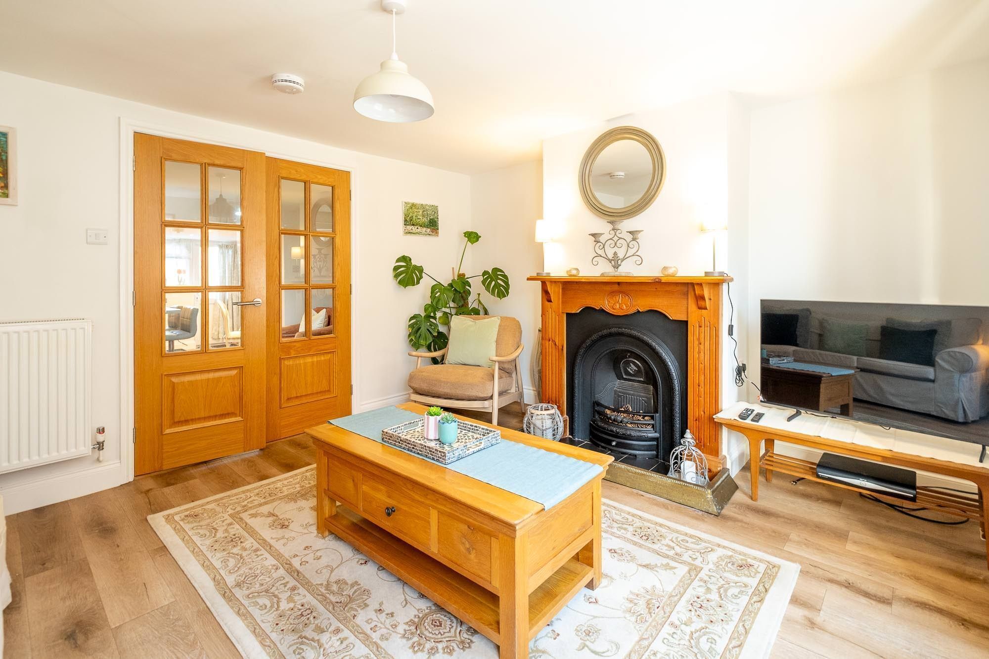 7 Prospect Place - Sleeps 5 Guests  In 3 Bedrooms - Dunwich