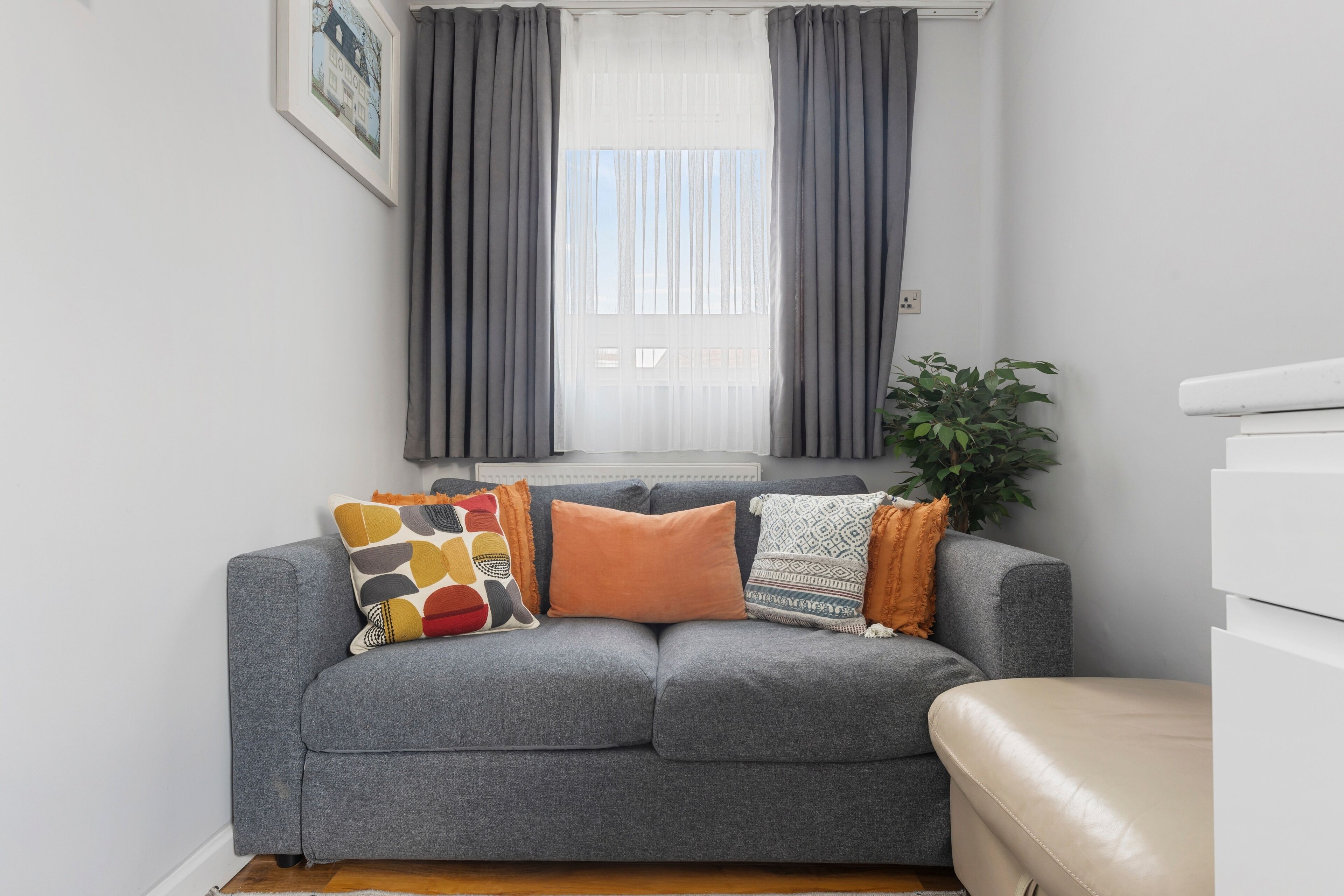 3 Bedroom Apartment  | Hoxton - London, UK