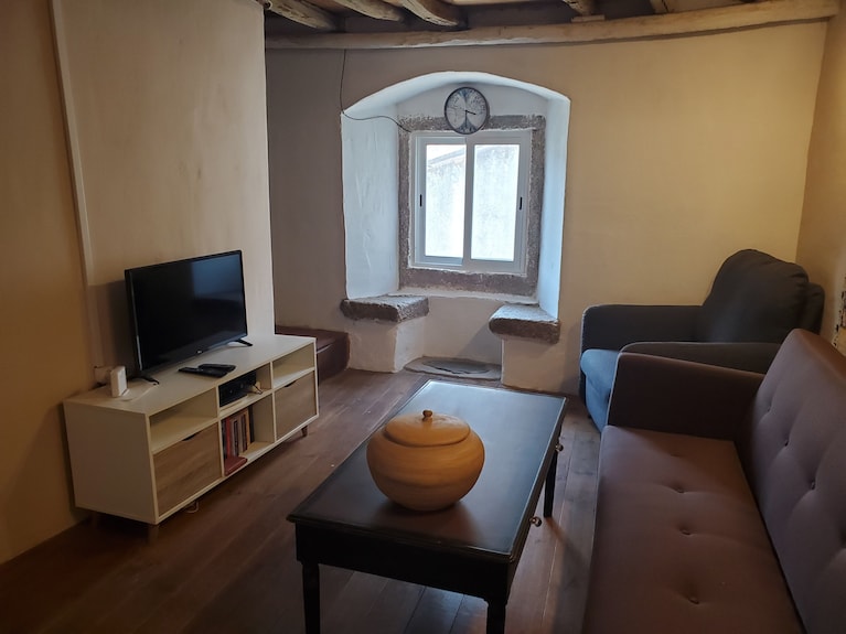 Casa Velha Escusa \N\nold 2-bed House Between Castelo De Vide And Castelo Marvao - Portalegre