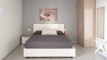 Cortinas/cortinados opacos, quartos insonorizados, Wi-fi grátis