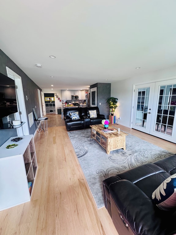 Beautifully Farmhouse - The Hamptons, NY