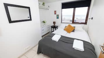 Vila superior, vista para o mar | 4 quartos, cortinas blackout, ferros/tábuas de passar roupa