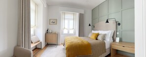 Quarto casal ou duplo luxo | Cofres nos quartos, Wi-Fi de cortesia