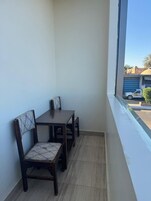 Quarto triplo standard, 3 quartos | Terraço/pátio
