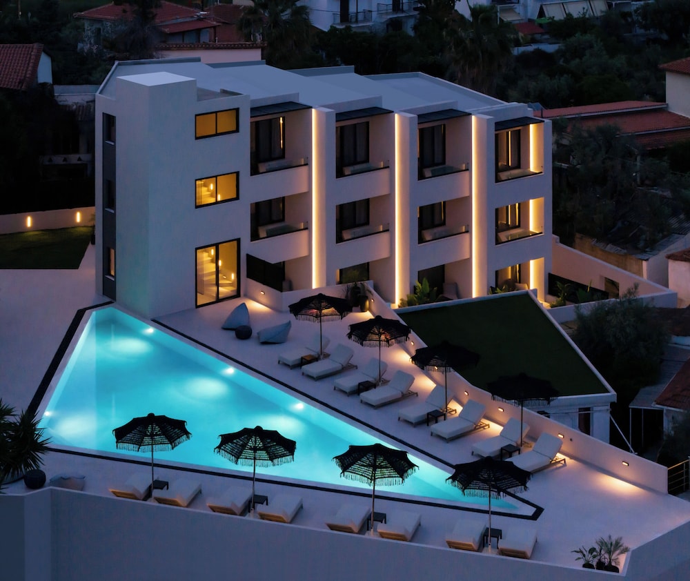 Nimfi Suites - Skiathos