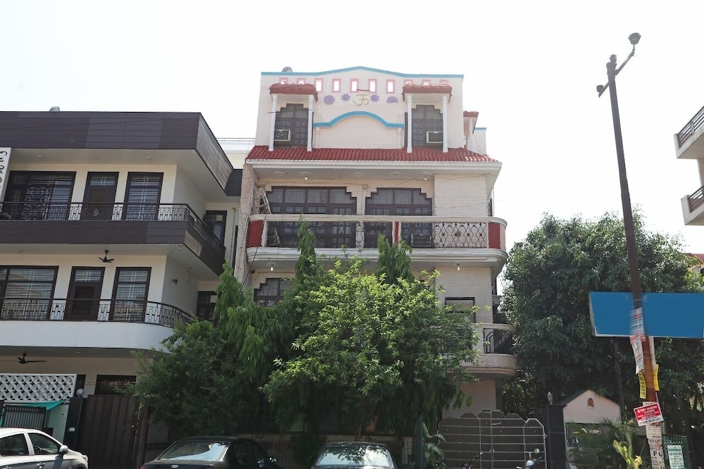 Hari Villa Residency Near Metro Hospital - Ghaziabad