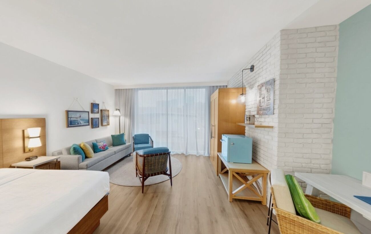 Supreme Vacation Choice! Pet-friendly W/outdoor Pool, Adjacent To Music City! - Nashville, TN