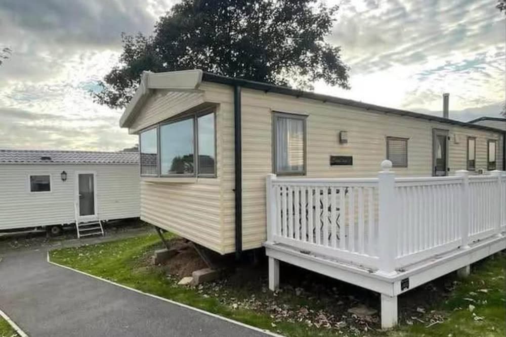 3 Bed-sleeps 8-pet Friendly-parking-sea View - Devon