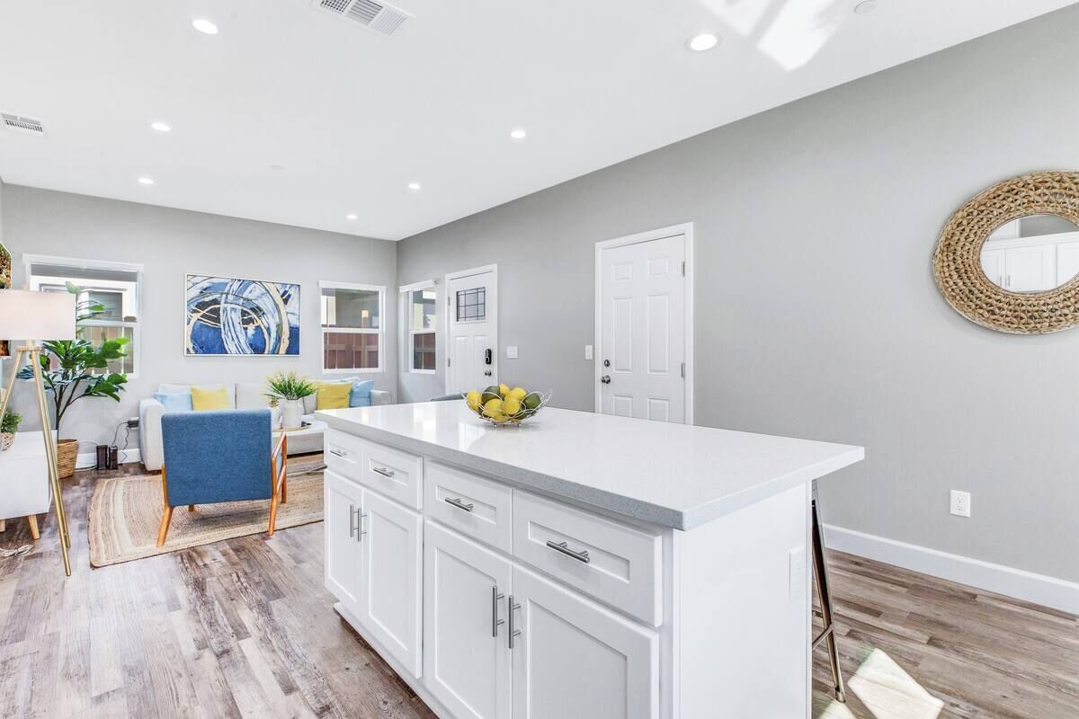 Brand New Family-friendly Home Near Disneyland! - Buena Park, CA