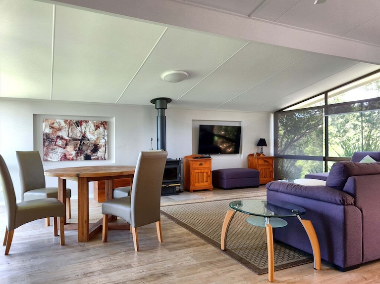 The Four Bedroom Chalet At The View - Queensland