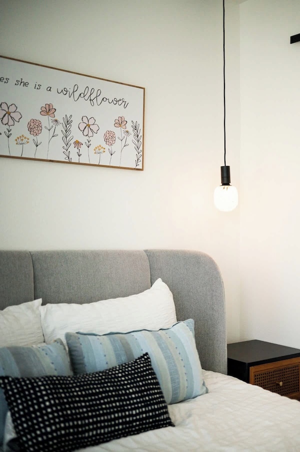 Cozy Retreat Near Downtown Perfect For Families - Carson, CA