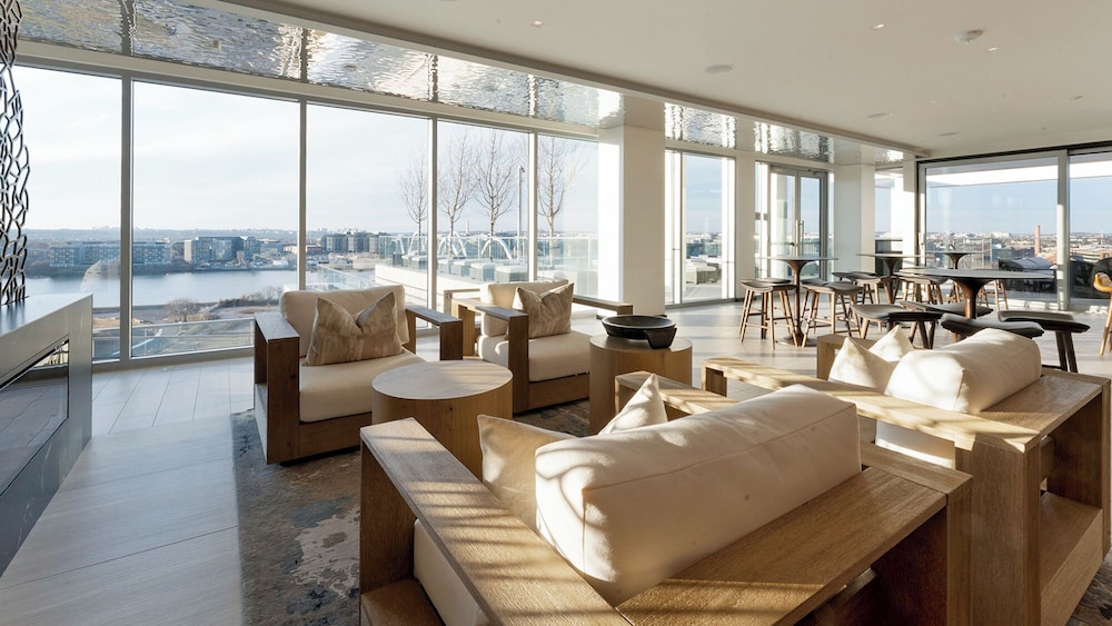 Landing At Bridge District - Washington, DC