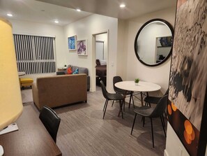 Individualmente decorados, individualmente mobiliados, escrivaninha