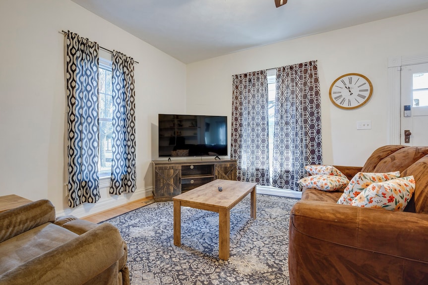 Family-friendly Home In Junction City - Milford Lake, KS