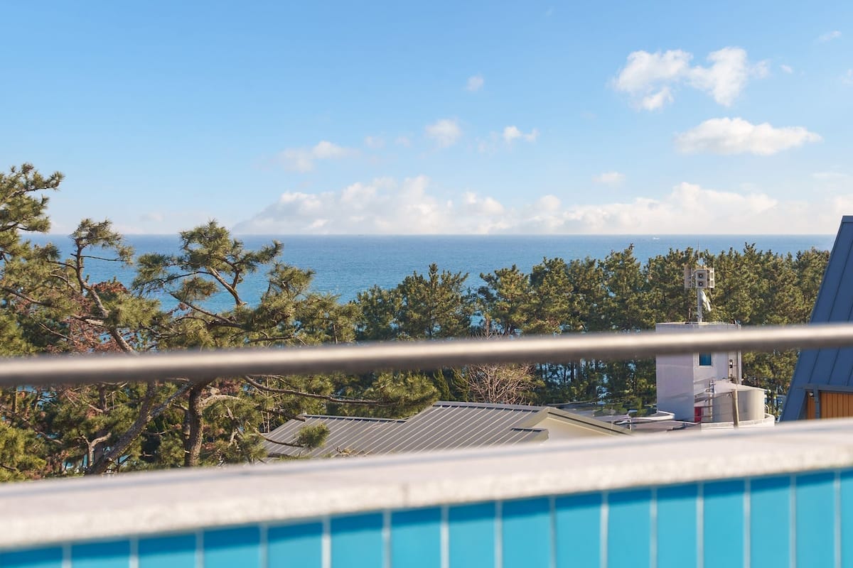 Quarto básico, 2 quartos (A401,402(Private Pool / Private BBQ)) | 1 quarto, Wi-Fi de cortesia