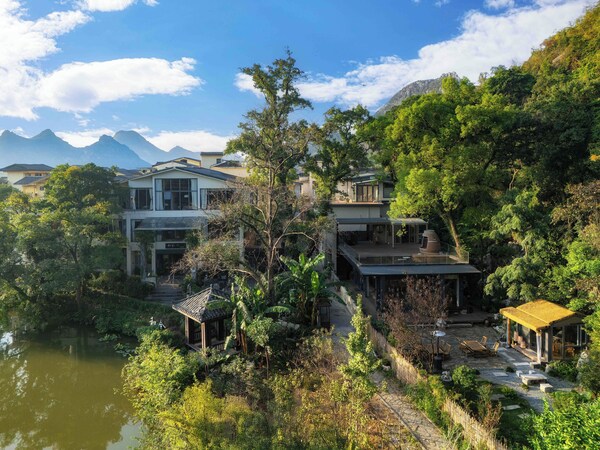 He She Courtyard Free Pick-up Train Station Stay 3 Nights - Guilin
