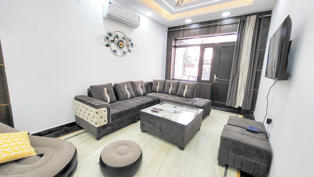 3-bedroom Apartment In Marvelous Delhi With Wifi, Ac - Delhi, Hindistan