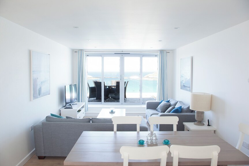 First-floor 3 Bedroomed Apartment With Private Sea View Sun Terrace - Pentire
