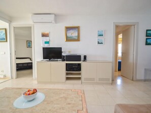 Casa, 4 quartos, terraço | Interior