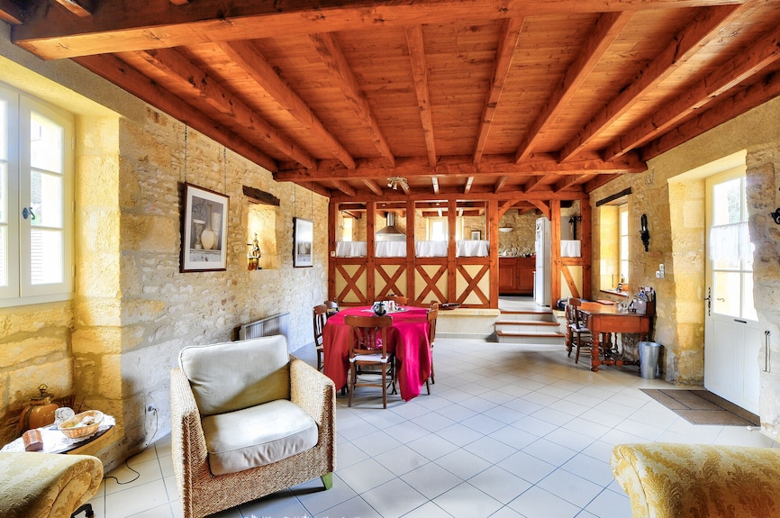 Stone House At The Foot Of La Vézère, For 6 - Montignac