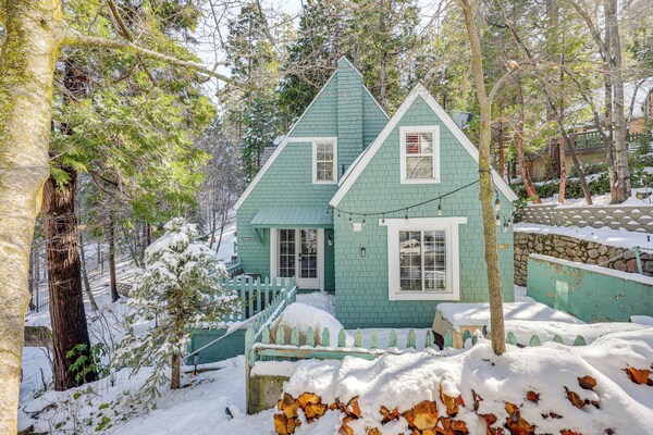 Walkable 'Green Gables Cottage' In Lake Arrowhead - Lake Arrowhead, CA