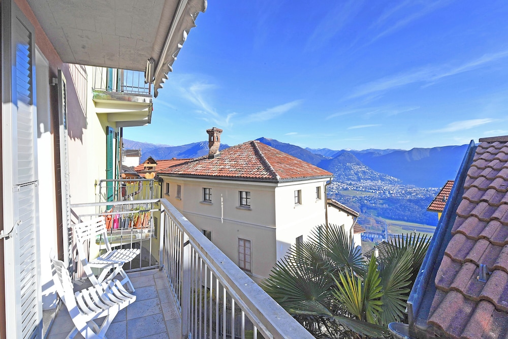 Lugano Bay View Twins - Lugano
