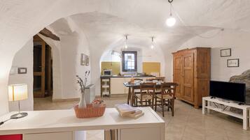 Apartamento Standard, 1 quarto, micro-ondas (La Casetta Del Borgo - Rustic Studio) | Interior