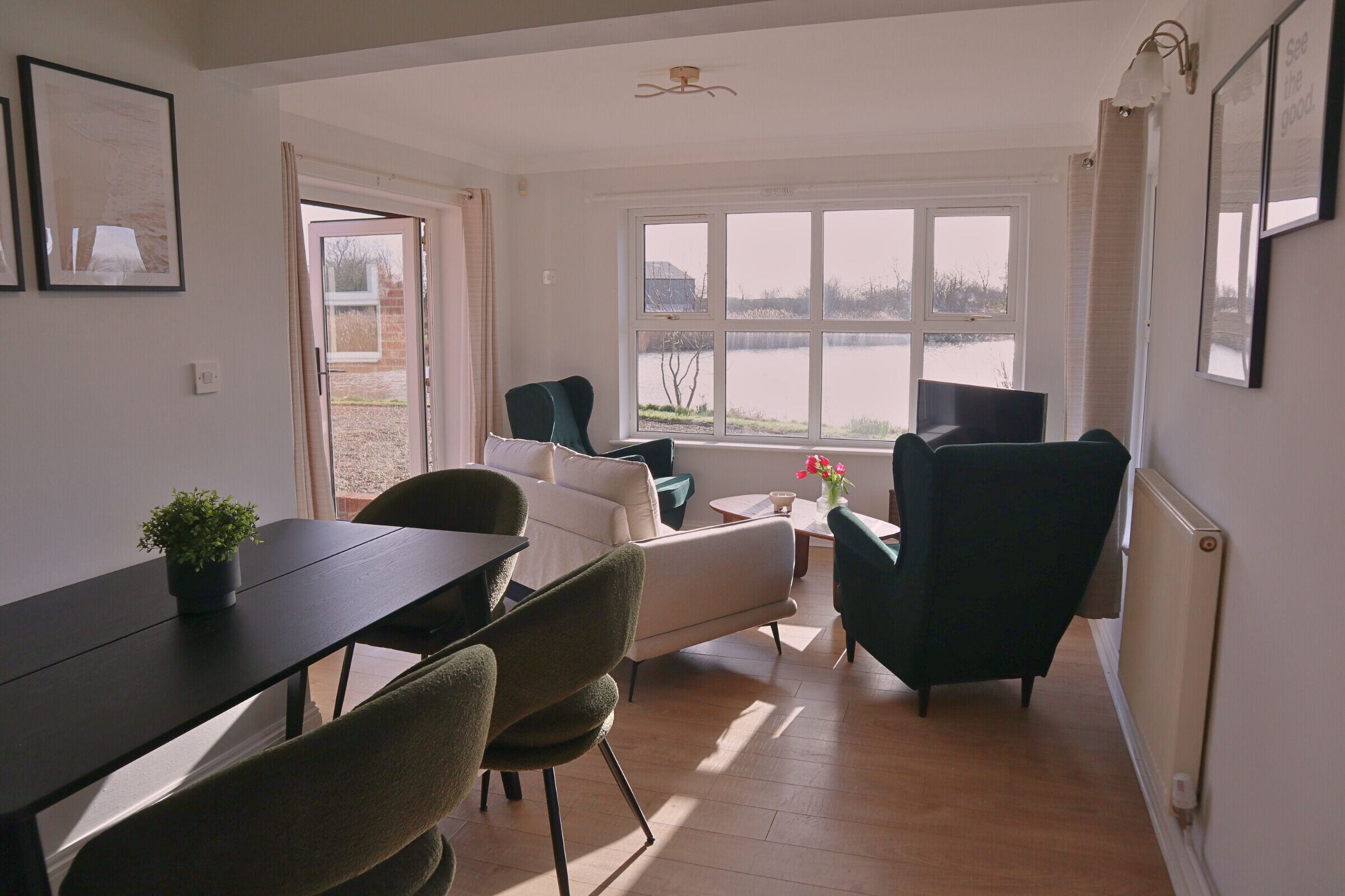 The Snug At Lower Lakes - Somerset, UK