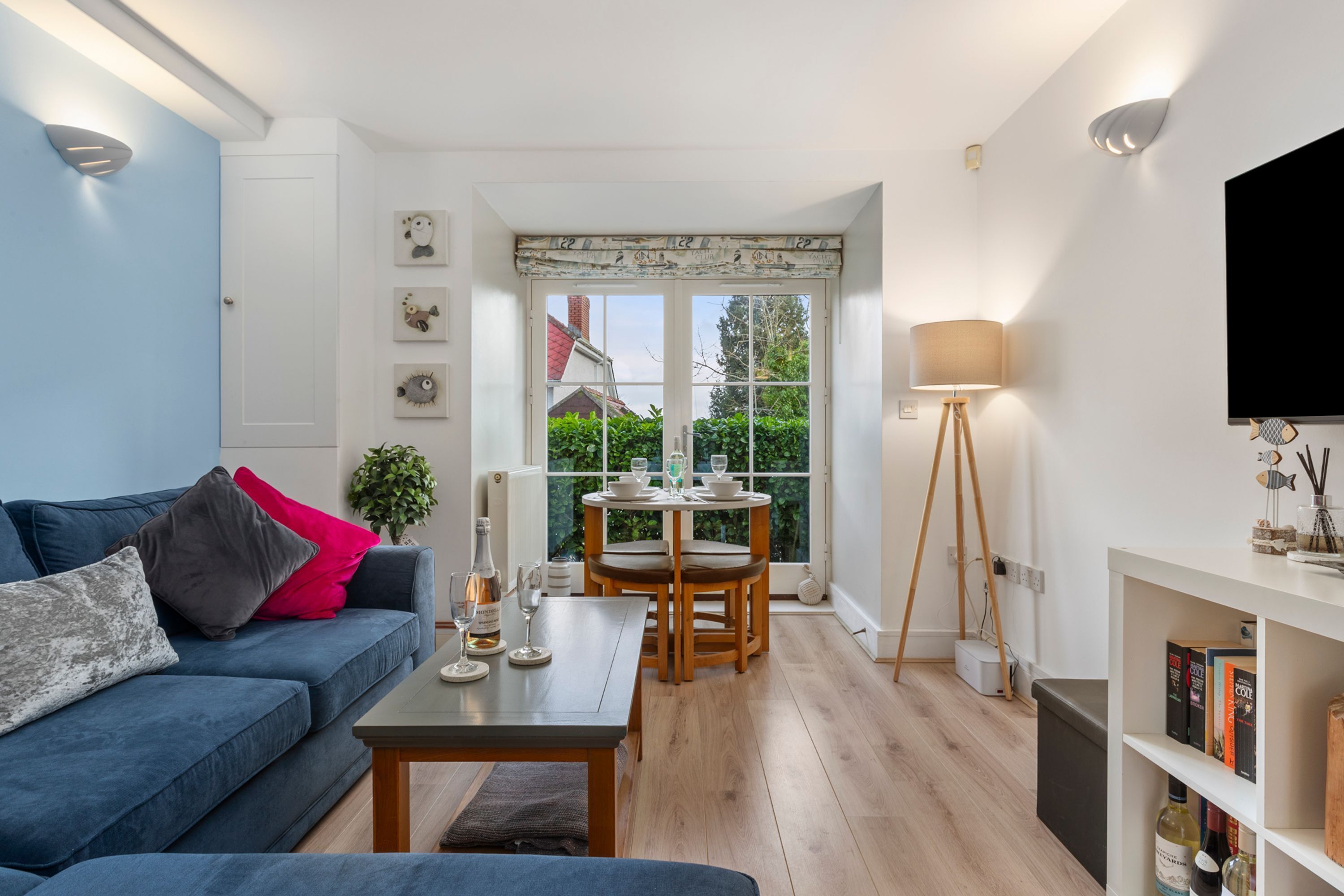 12 Rhodewood House - Near The Beach, Sea Glimpses - Saundersfoot