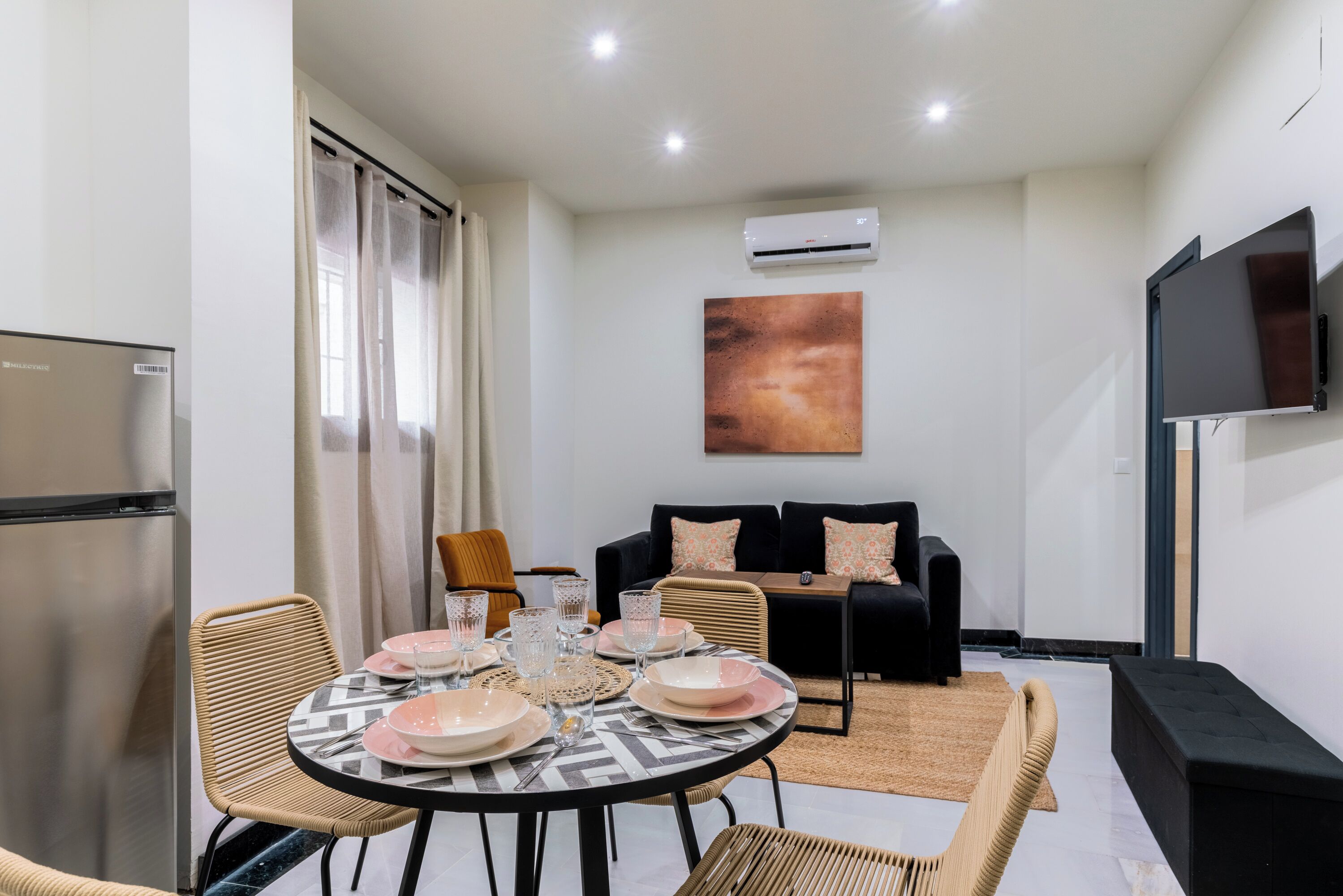 Argote 5 - Una Habitación Piso, Capacidad 4 - Castilleja de la Cuesta