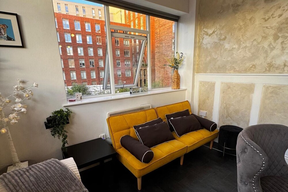 Sheffield Central Cozy Apartment - Sheffield Hallam University - City Campus