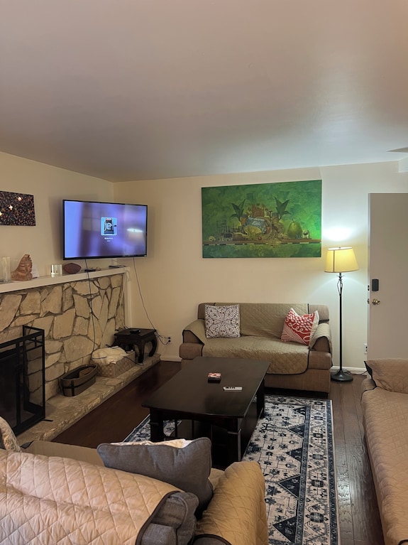 Charming 3-bedroom House In Wonderful Santa Barbara - Isla Vista, CA