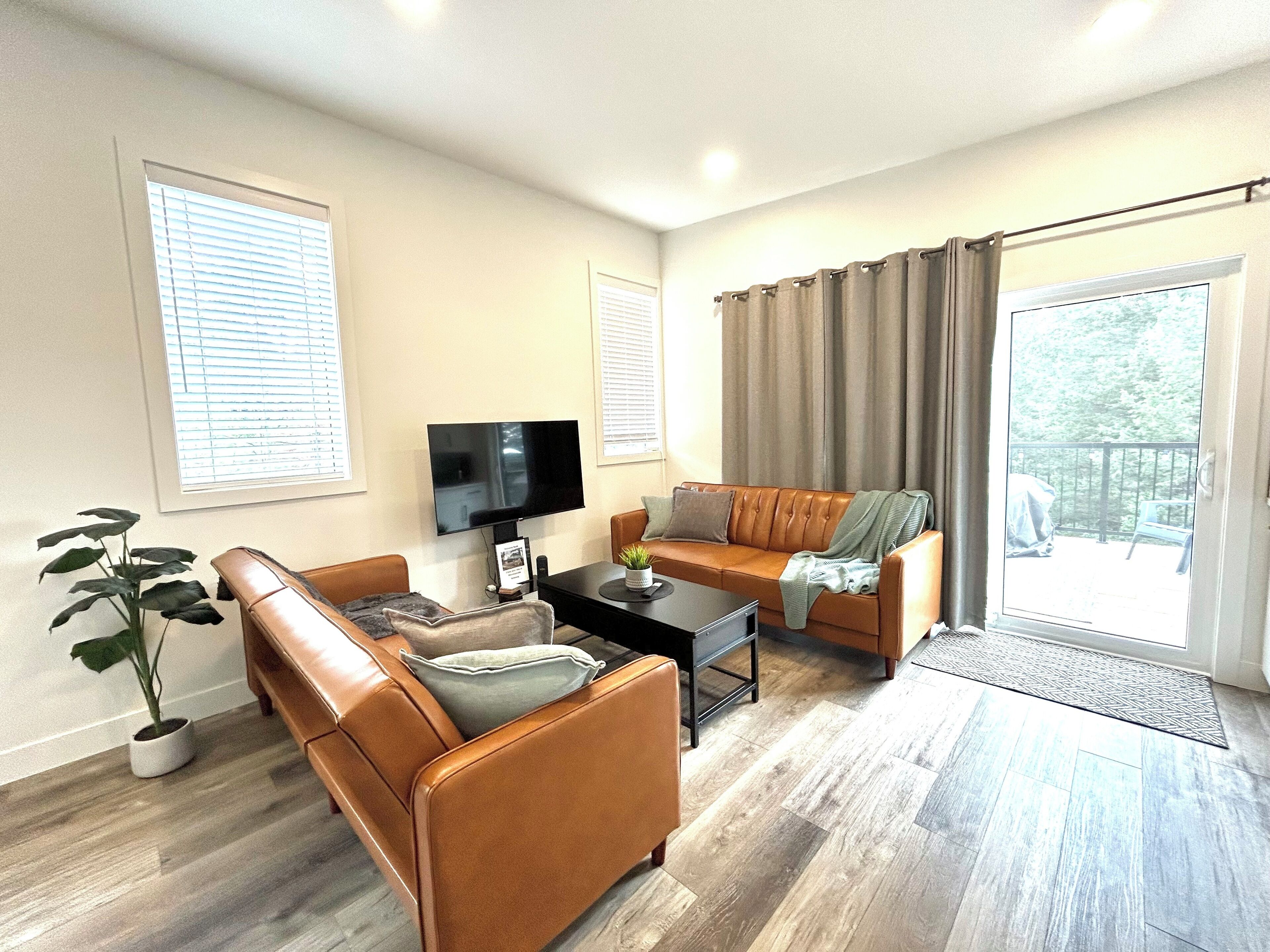 Mountainside Getaway With Games Room - Bellevue