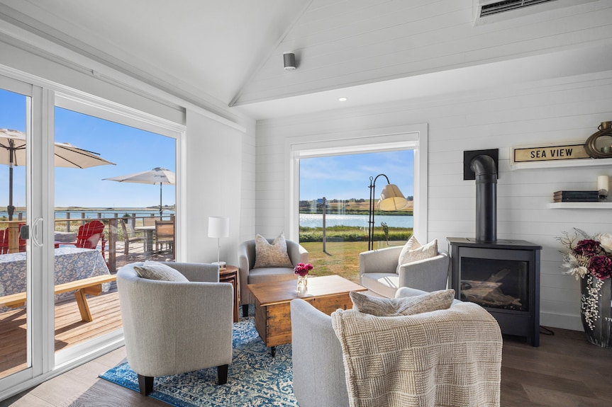 5 Bedroom Luxury Beach House At Cousins Seaside Cottage In Sea View Pei - Prince Edward Island