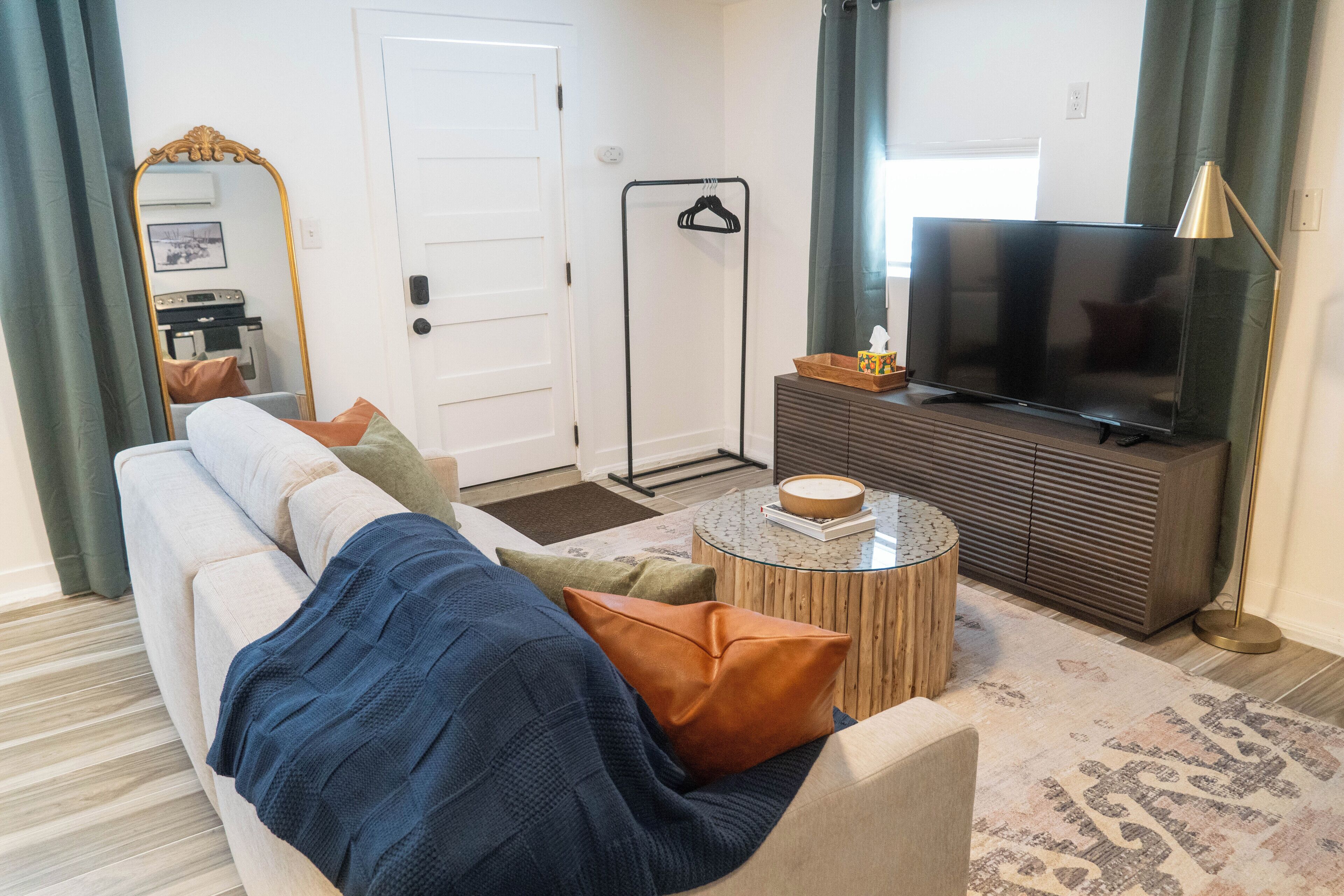 Cozy & Convenient, 5 Mins. To Sloan's & Empower - Baker - Denver