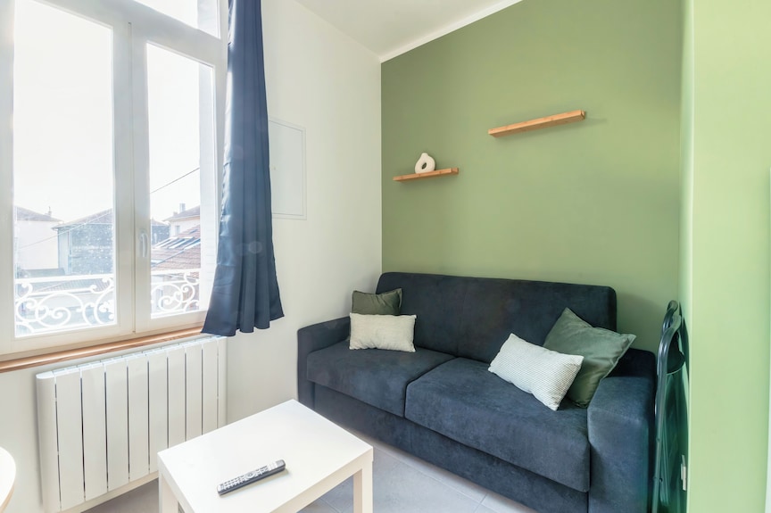 Chaleureux T2 Au Calme Et Climatisé - Groupama Stadium - OL