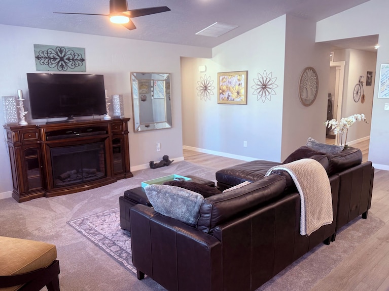Newly Constructed, Beautiful Ten Mile/i-84 "Village Walk"-spacious 4-bdrm. House - Meridian, ID