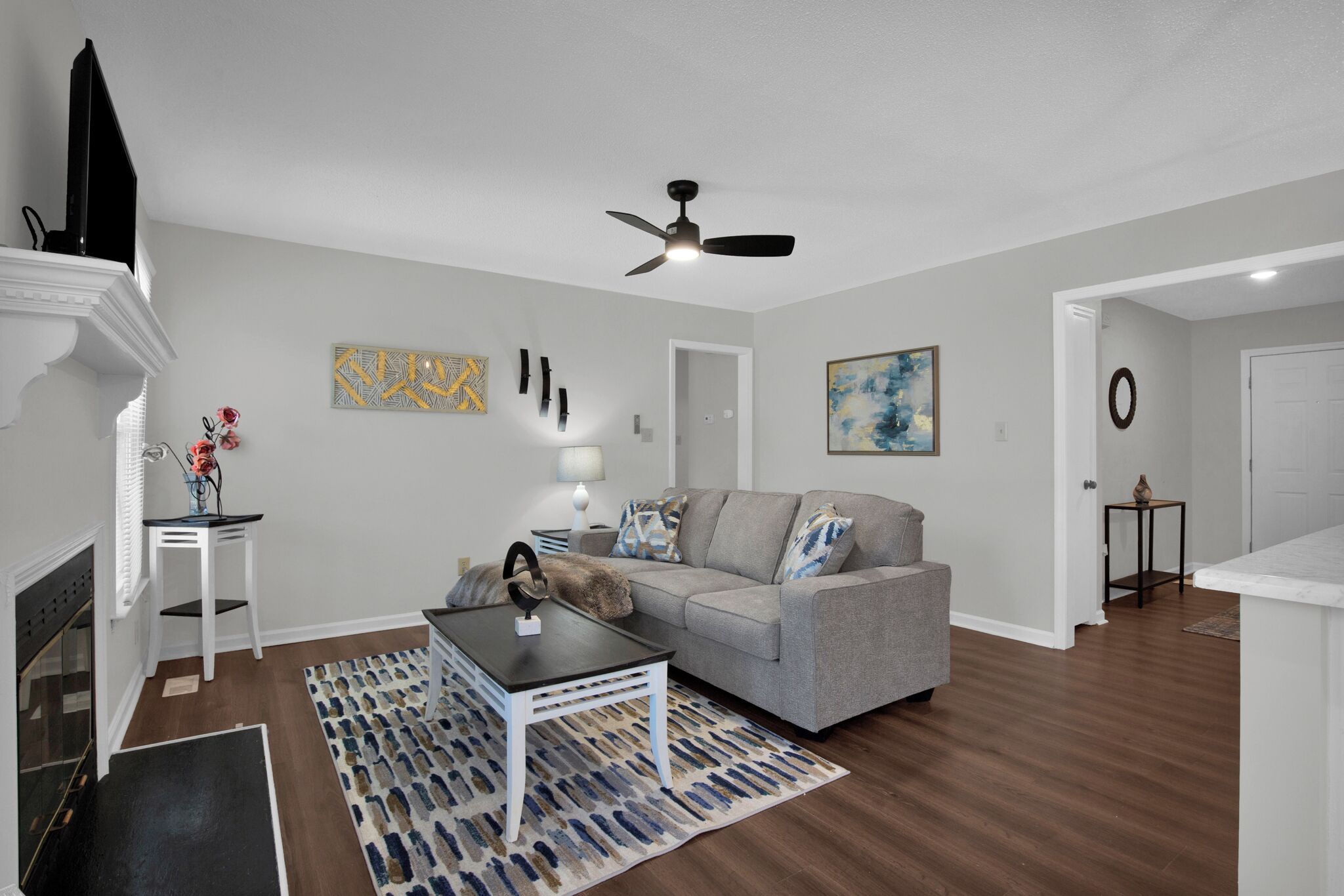 Stylish Comfort Near Fort Bragg  Family & Business Friendly! - Fayetteville, NC