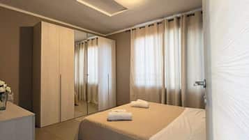 Condo luxo | 1 quarto, cortinas blackout, ferros/tábuas de passar roupa
