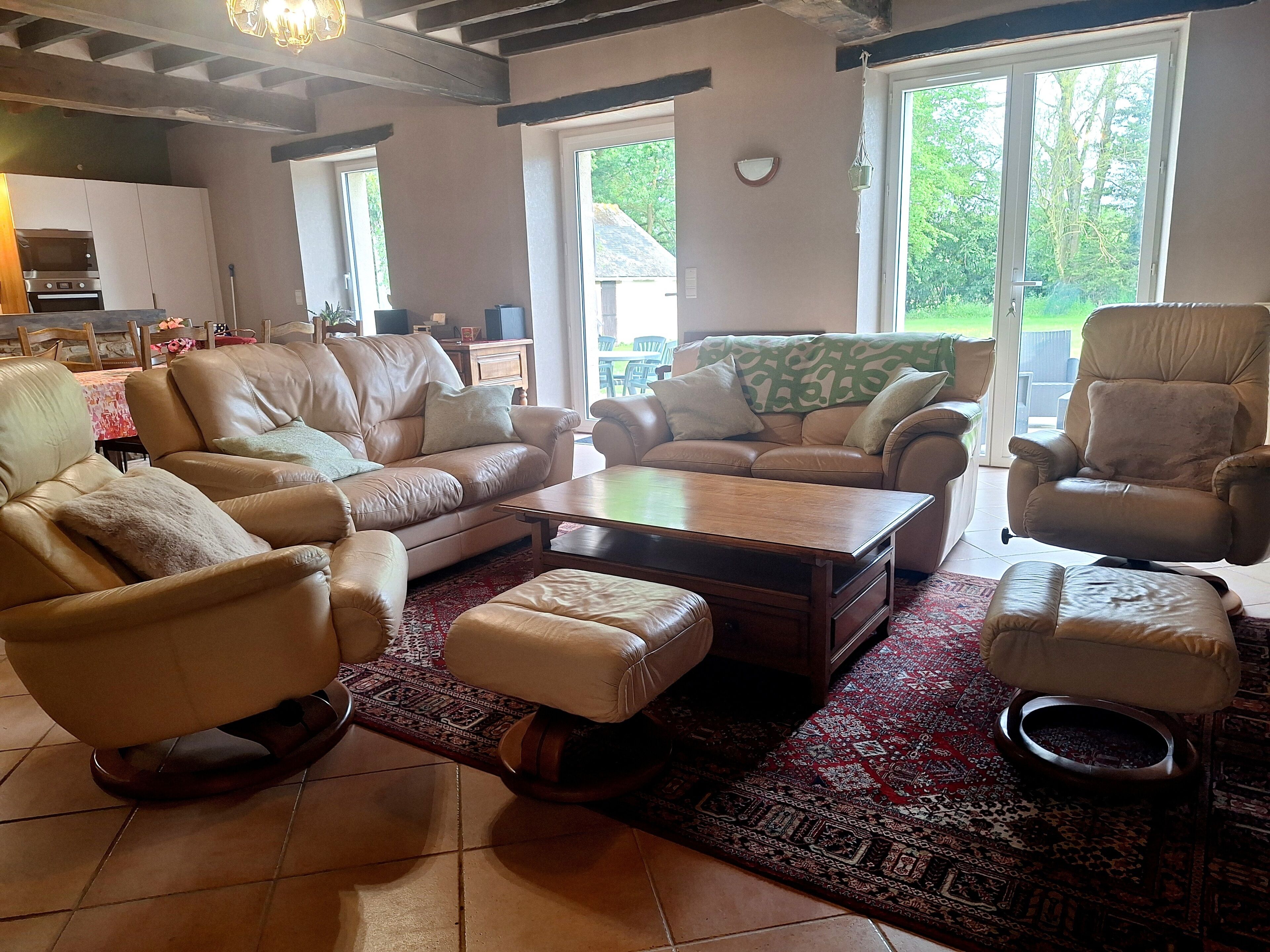 Maison De Campagne Proche Commerces - Châteaubourg