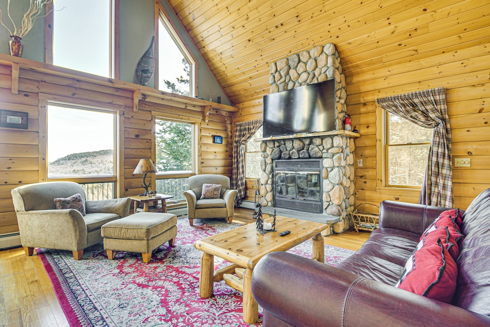 Private Hot Tub & Sauna: Bryant Pond Retreat! - Maine