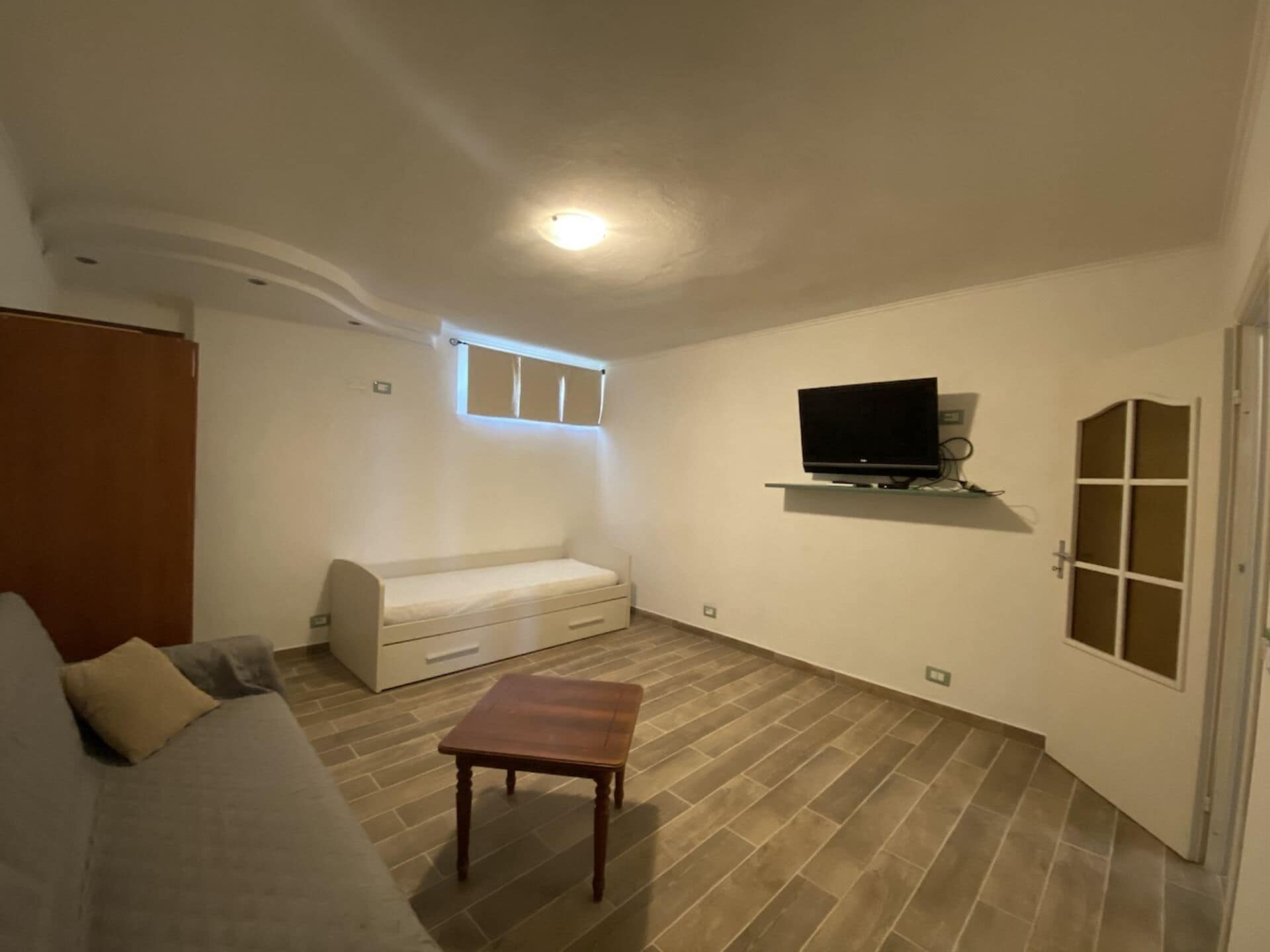 5 Beds With Garden And Air Conditioning - San Vincenzo