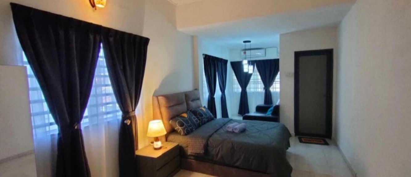 Grey Fantasy Homes Room #2 \Nroom Size: 230 Sq.ft. - Ipoh