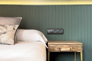 Apartamento família, sacada, vista para a cidade | Parte interna