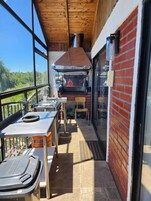 Quarto família, várias camas | Terraço/pátio