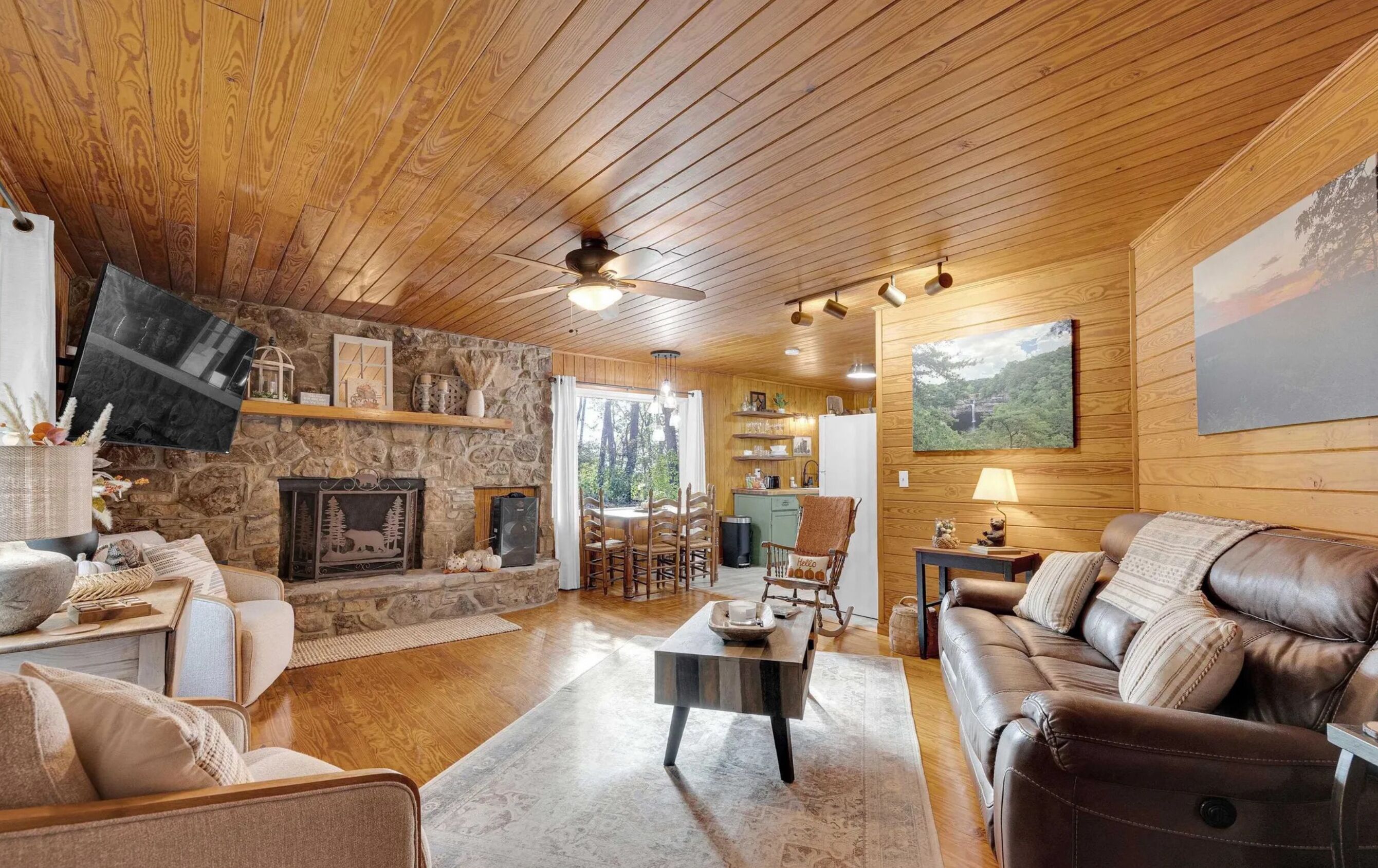 Bear Brow Cabin. Amazing View From Brow To Valley Below. - Mentone, AL