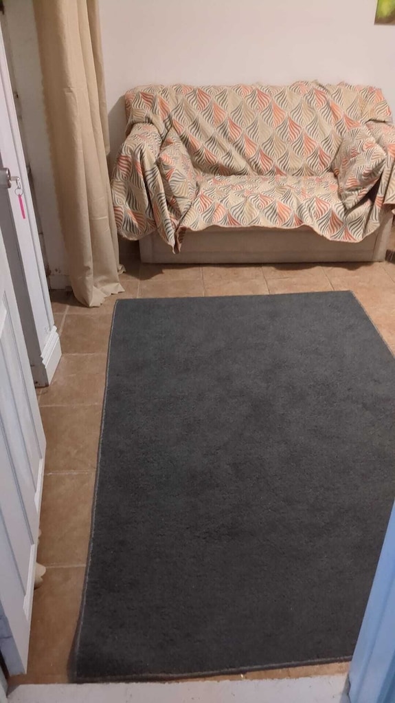 Basement Unit - Richmond Hill